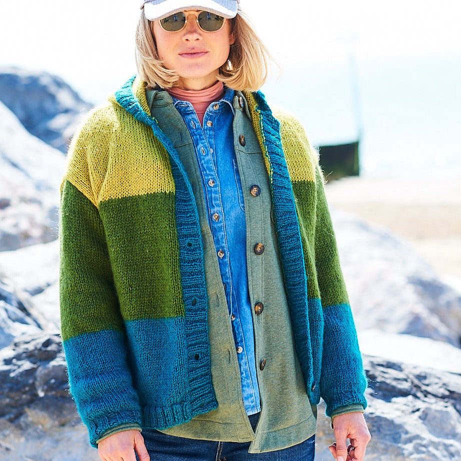 Stylecraft Grace Aran Knitting Pattern 9928 – Wool n Stuff